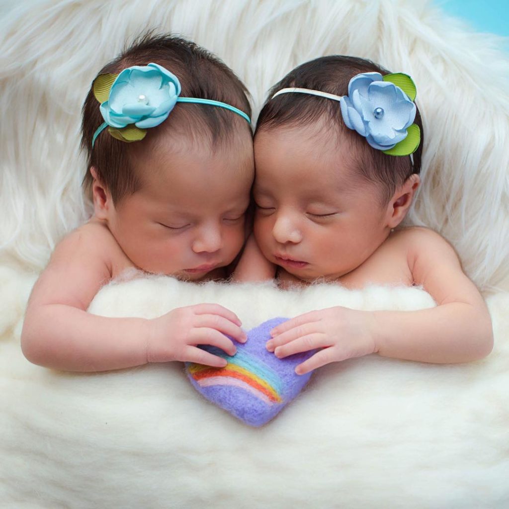 100 Cute Twins New Born Photography You Can Copy 10 – Style Female