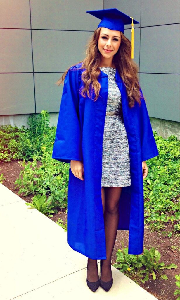 35 Gorgeous College Graduation Outfits for Women Ideas – Style Female
