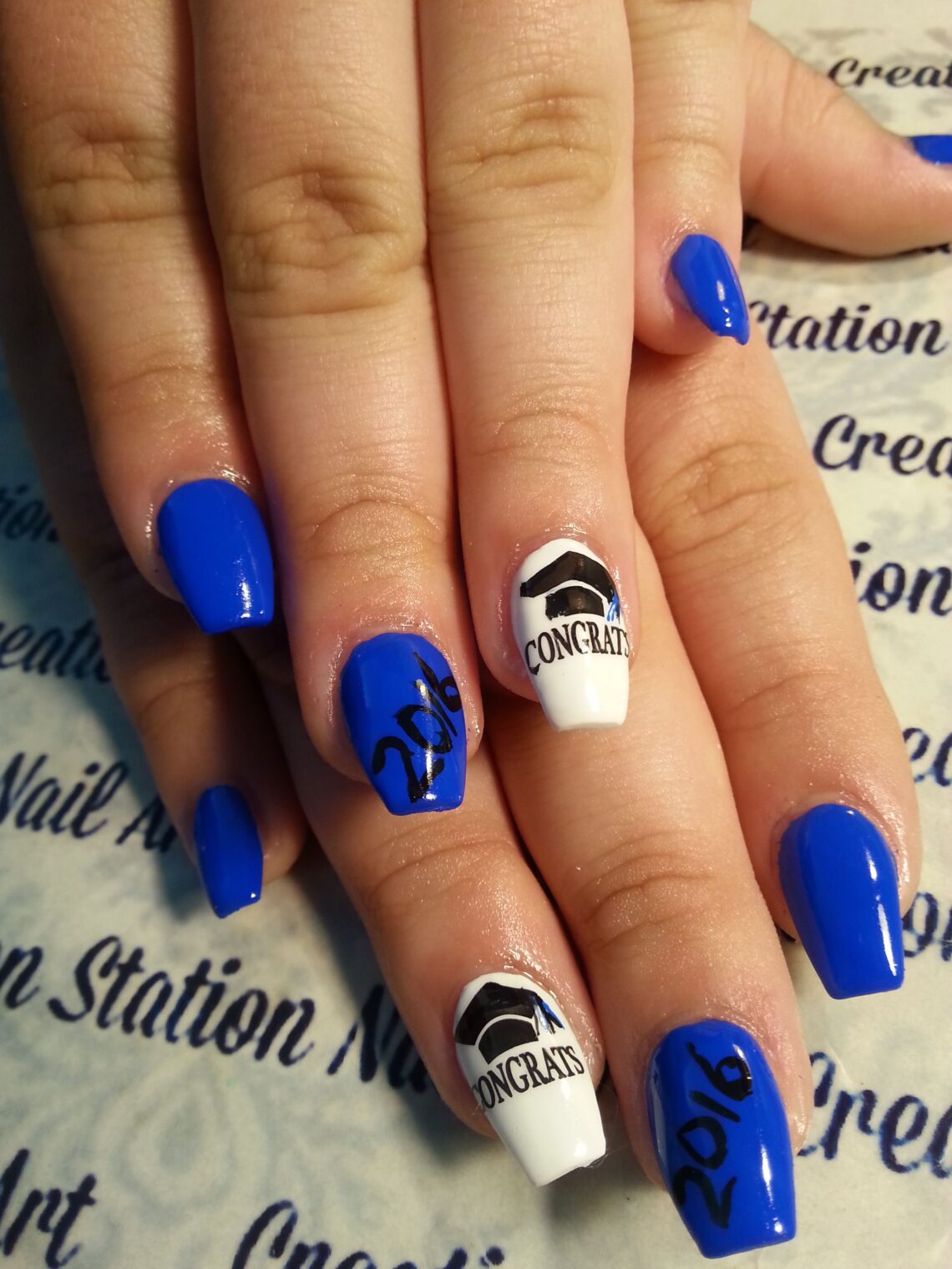 50+ Inspiration Beautiful and Cute Nails for Graduation Ideas – Style ...