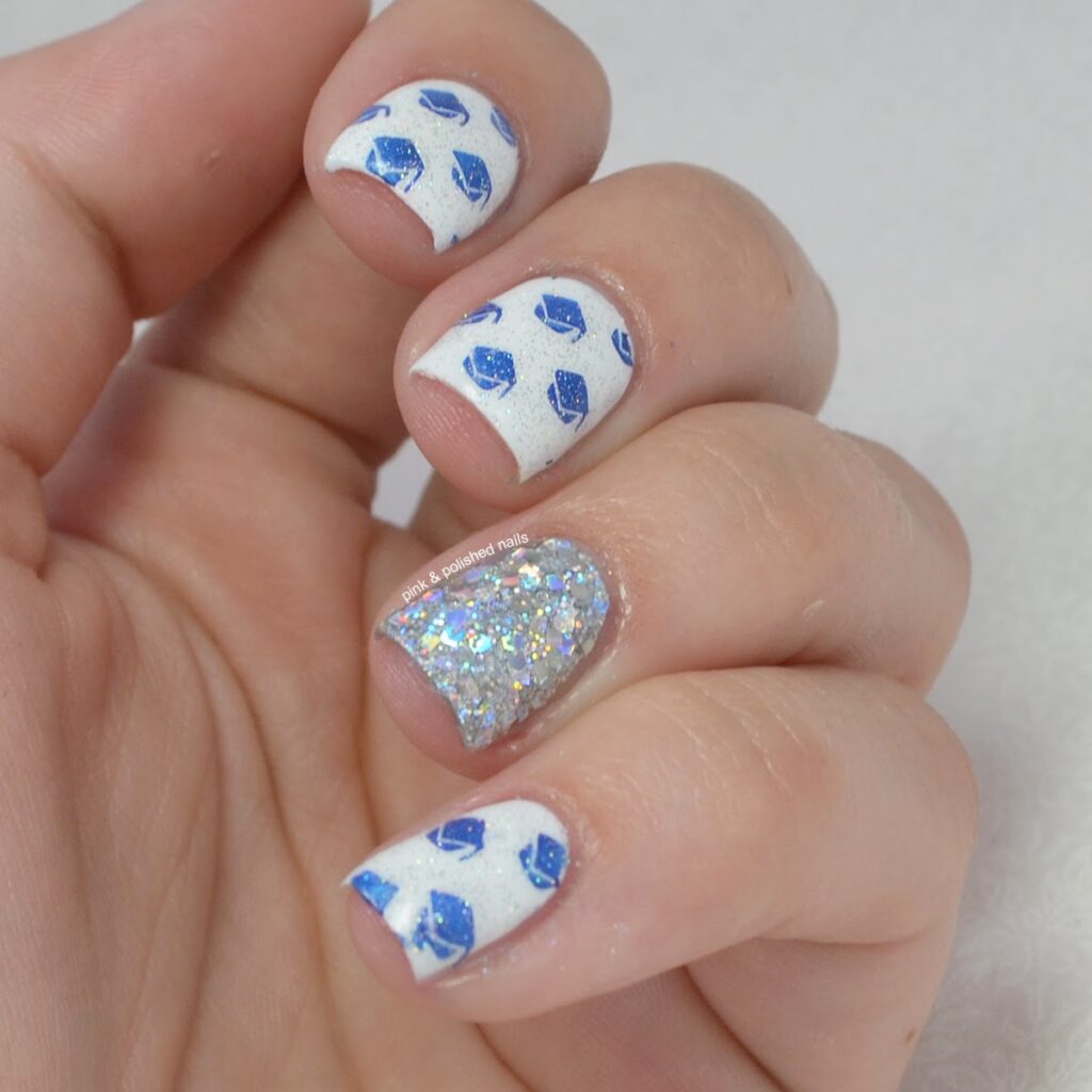 50+ Inspiration Beautiful and Cute Nails for Graduation Ideas – Style ...