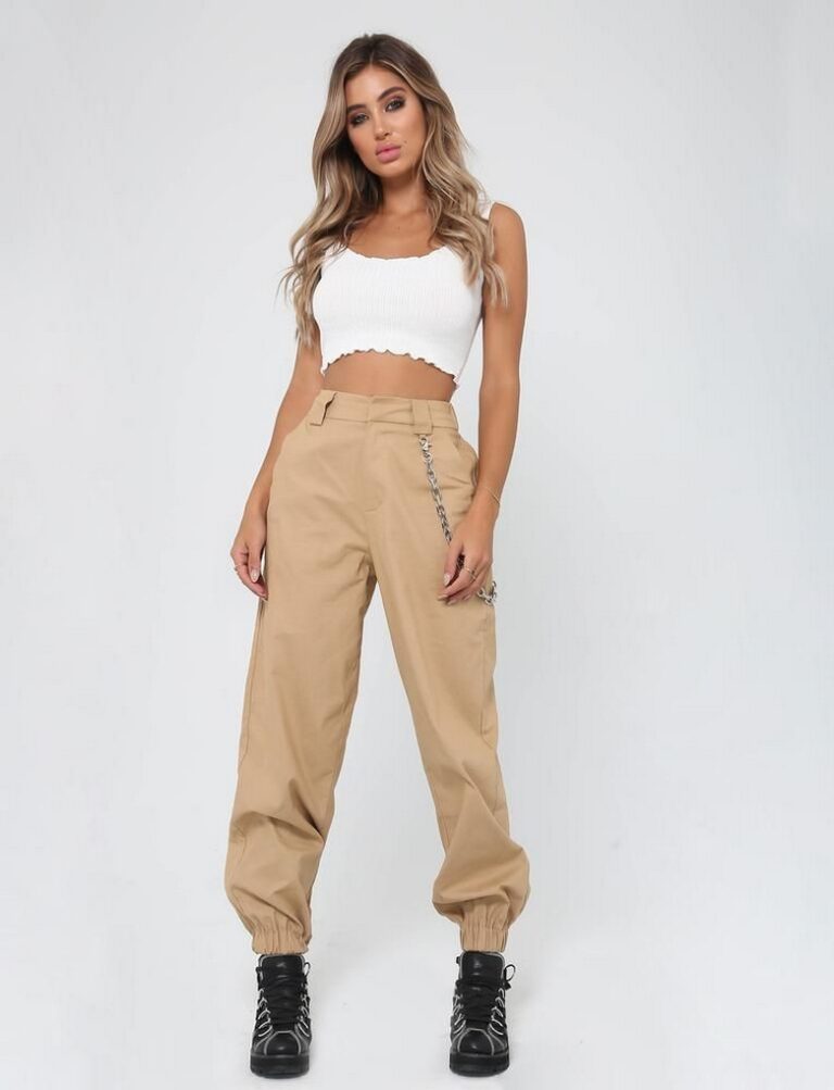 70+ Simple Cargo Pants Outfit Ideas for Women – Style Female